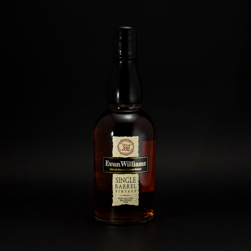Evan Williams - Single Barrel Vintage Bourbon - De Kelle Cigars