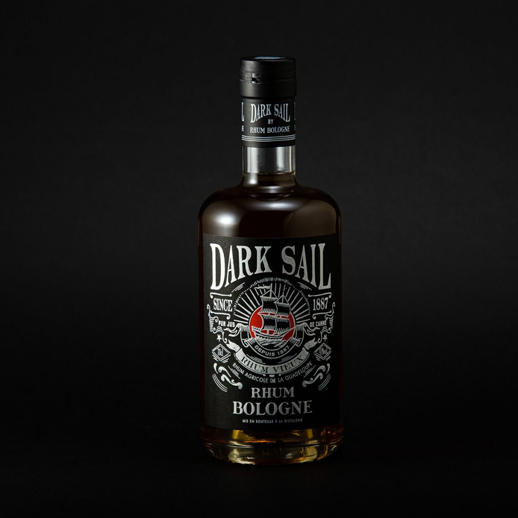 Dark Sail - Rhum Bologne - Rhum Agricole de le Guadeloupe - De Kelle Cigars